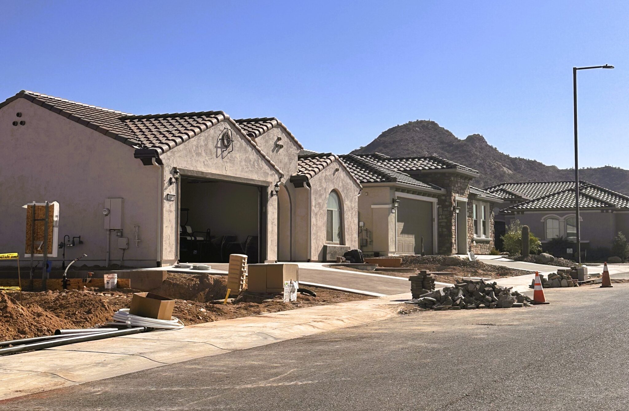 Crane Lifts for Home Construction Projects in Surprise, AZ - Sky Hook ...